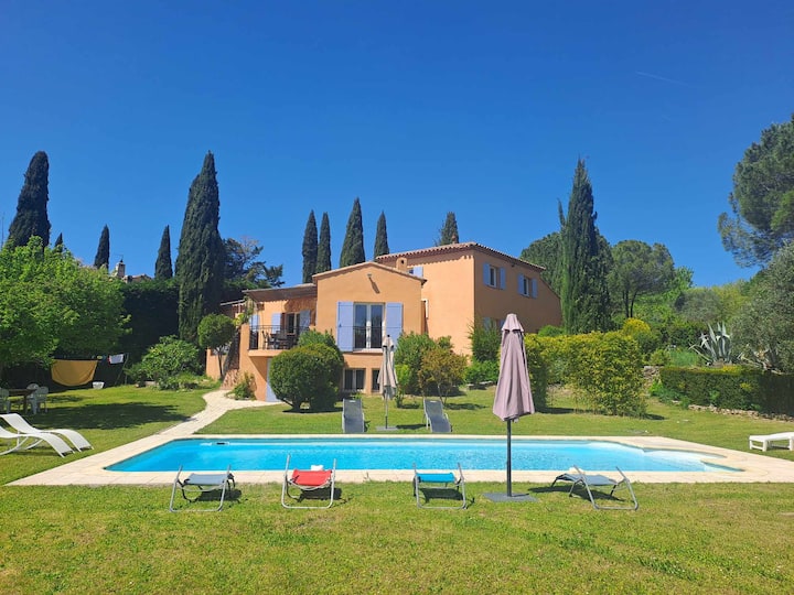 Magnifique Villa Avec Piscine - La Roque-d'Anthéron