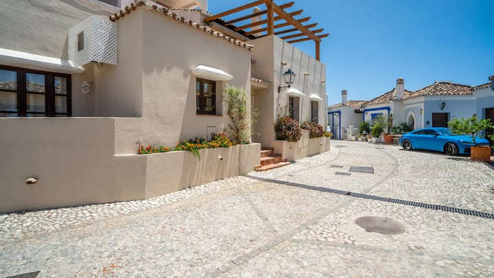 Adorable 3 Bedroom House - Costa del Sol