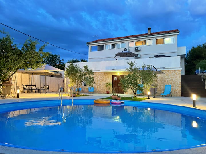 Delux Apartment With Swimming Pool | Pasman Island - Sukošan