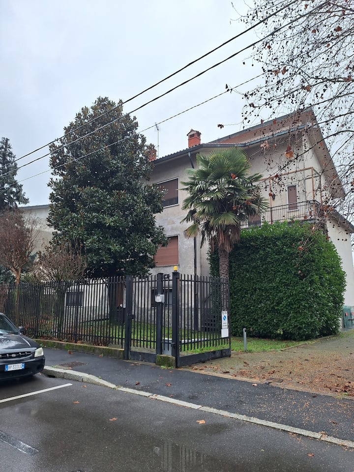 Friendly Home 3 Ampio Trilocale - Rho