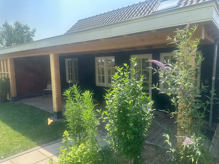 Olga’s Datsja - Vianen