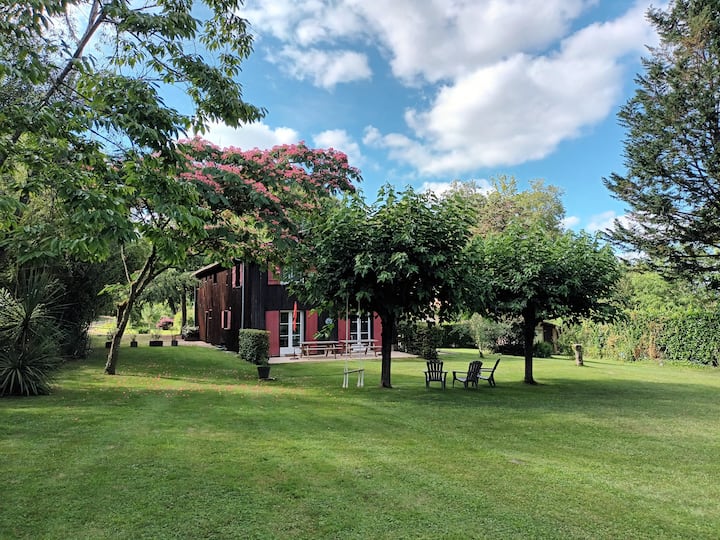 Gîte 4* Le Domaine De Marescot, 12 Personnes. - Marmande