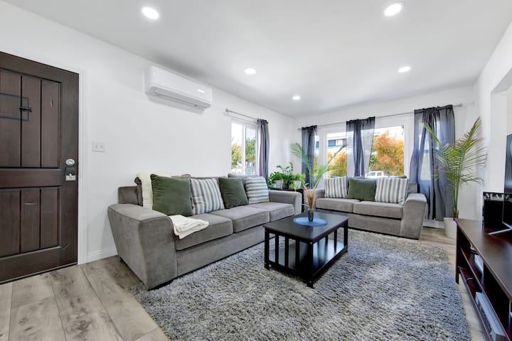 Luxurious Oasis Marina Adjacent 2bed 1bath - El Segundo, CA