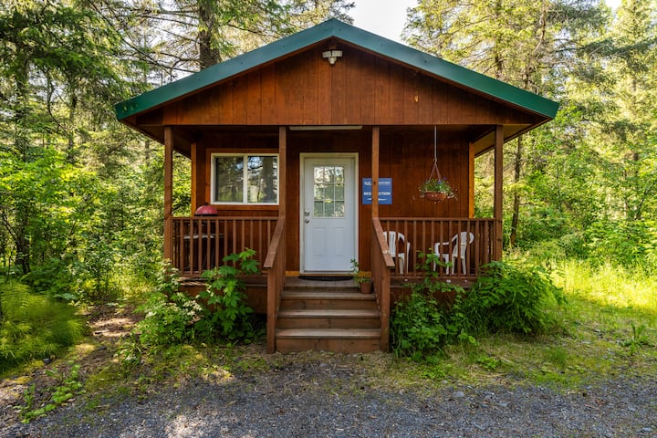 Resurrection@exit Glacier Cabins - Kenai Fjords National Park