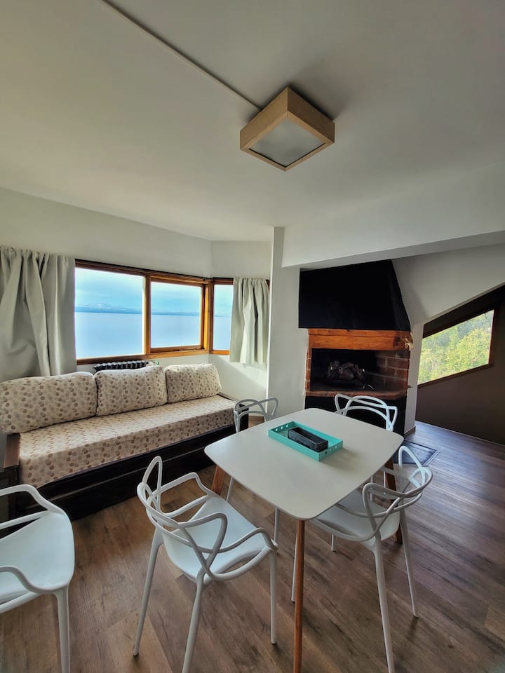Los Ciervos Apart Duplex Moderno Con Vista Al Lago - San Carlos de Bariloche