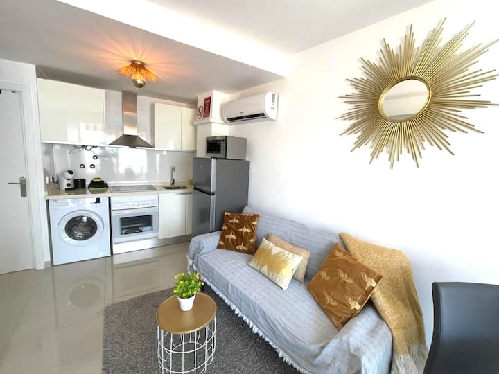 Beautifully Modern Furnished Apartment - Torrevieja