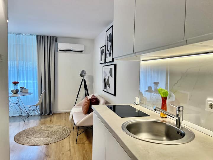 Sweet Studio In The City Center - Ljubljana