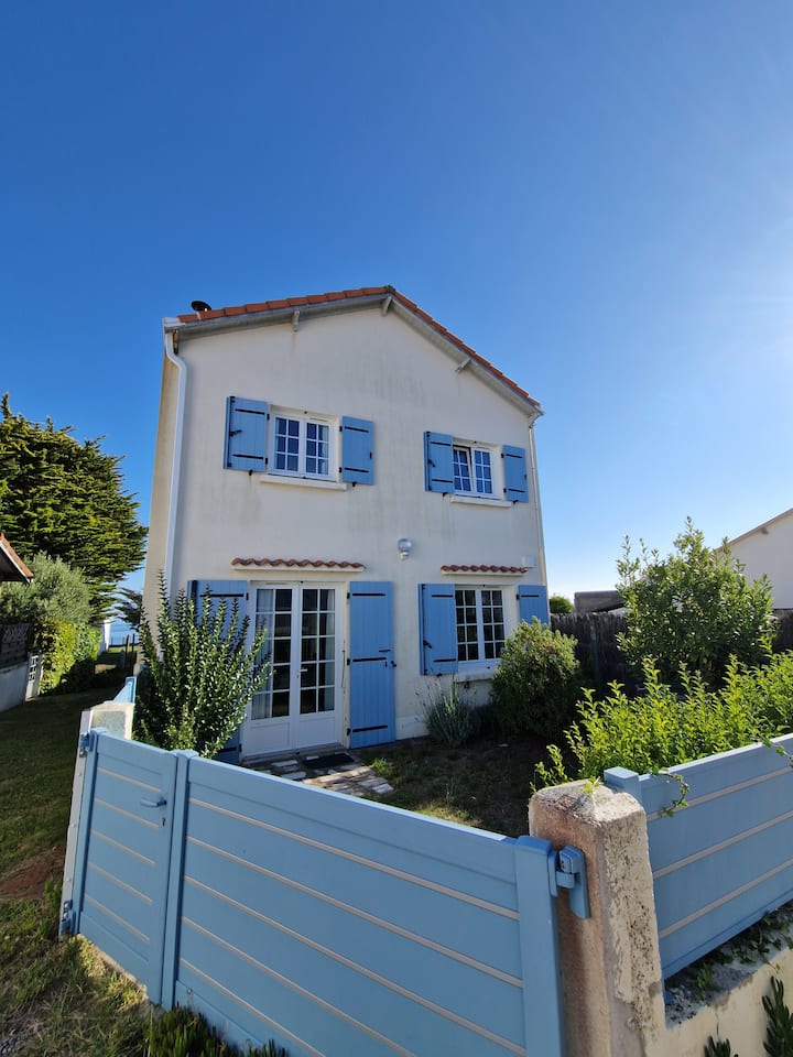 Maison Familiale Avec Vue Mer - Préfailles