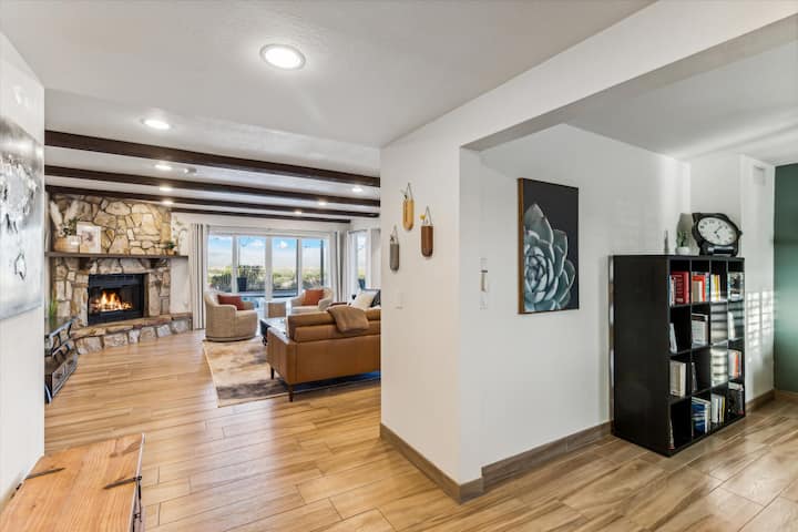 Luxury Desert Escape • Pool • Pet & Family-ready - Fountain Hills, AZ