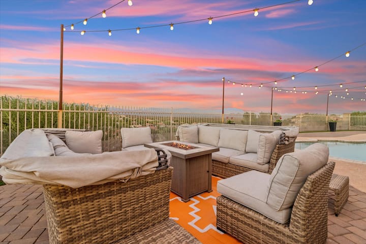 Luxury Desert Escape • Pool • Pet & Family-ready - Fountain Hills, AZ