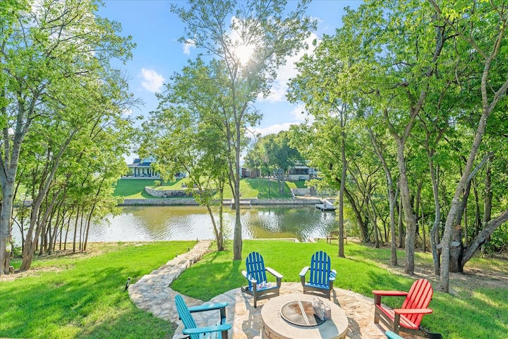 Private 3br Lakefront W/ Hot Tub & Fire Pit - Granbury, TX