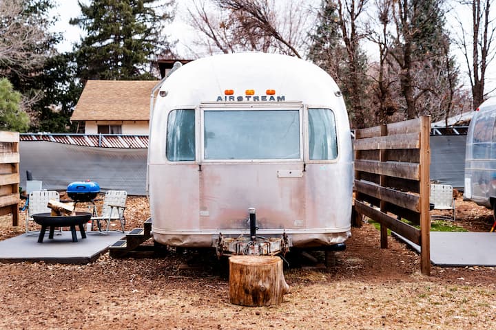 "Rim Camp" Vintage Trailer - Pinetop-Lakeside, AZ