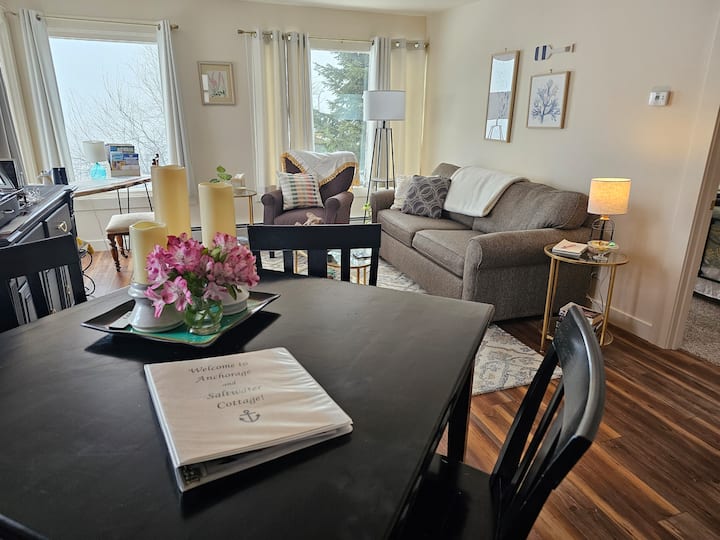 Saltwater Cottage - Anchorage, AK