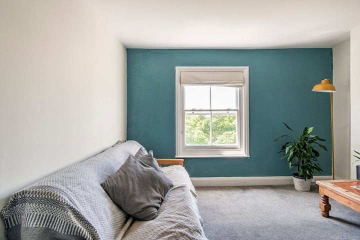 Cute Flat Close To Everything - Hastings