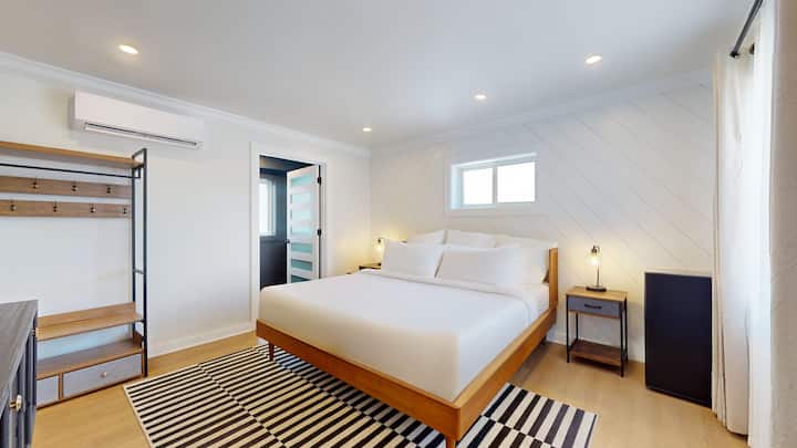 Surf Club - King Bed, 2 Mins To Oc Beach & Pool - Sea Isle City, NJ