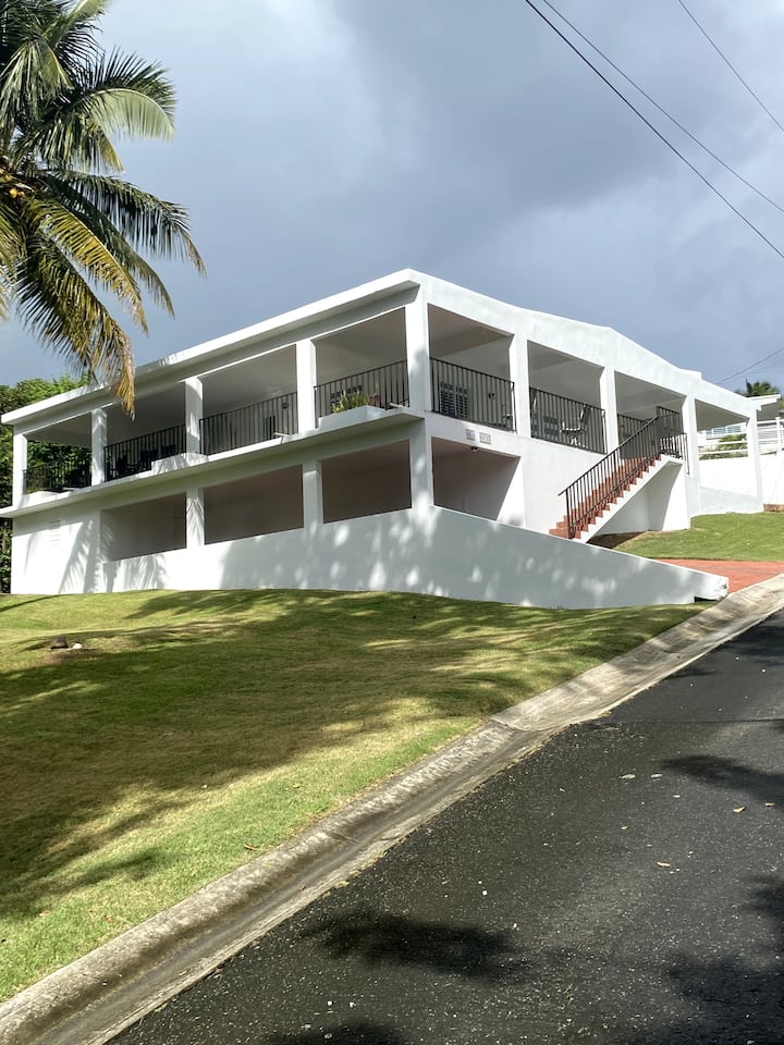 Ohio House: 4 Bedroom Beachfront - Maunabo