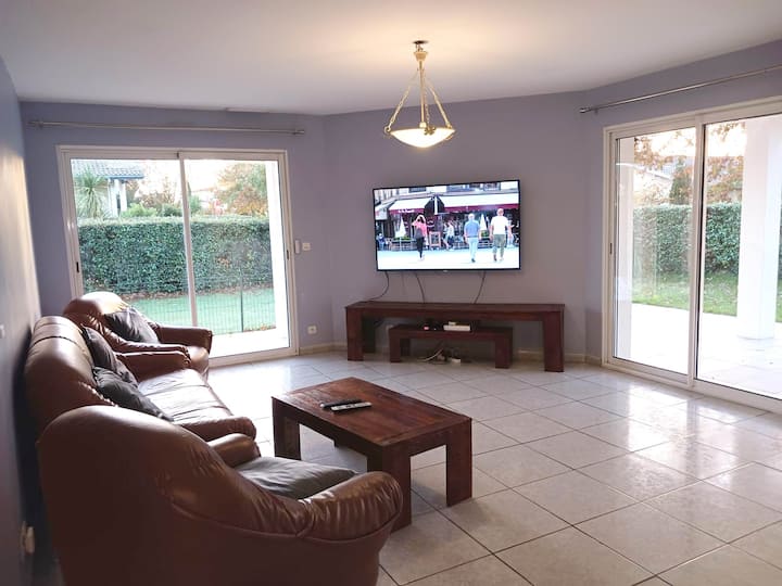 Maison 6 Personnes Avec Piscine - Soustons
