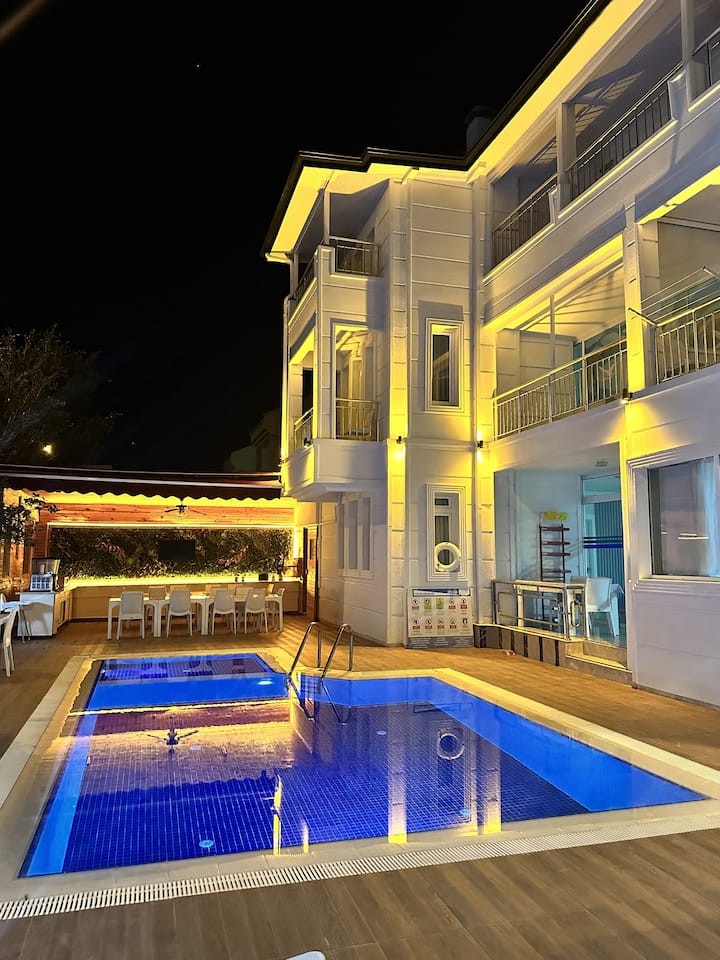 Deluxe Room Balcony+ Open Buffet Breakfast - Kemer