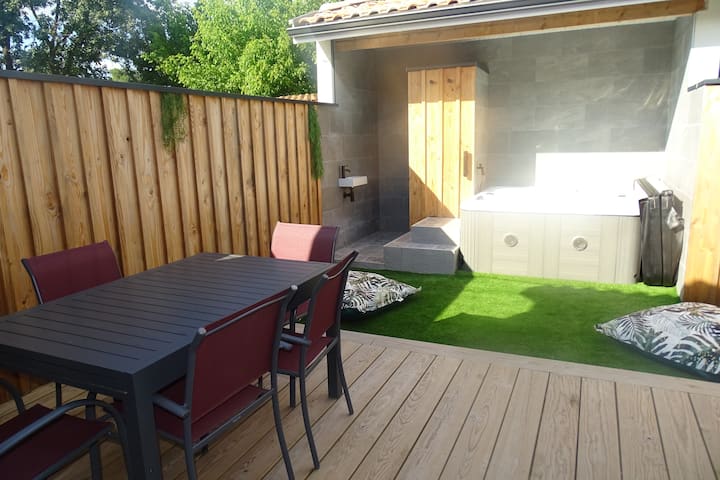Maison Avec Patio Et Espace Spa - Audenge