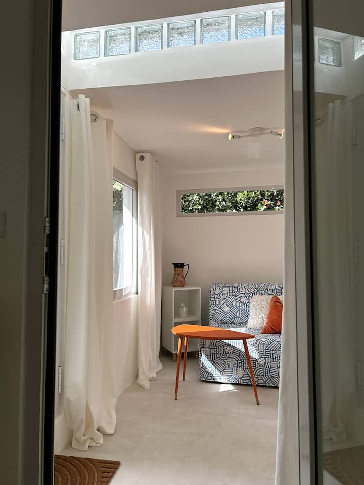 Tropical Oasis: Sunny Bungalow 60m To Playa Bonita - Dominican Republic