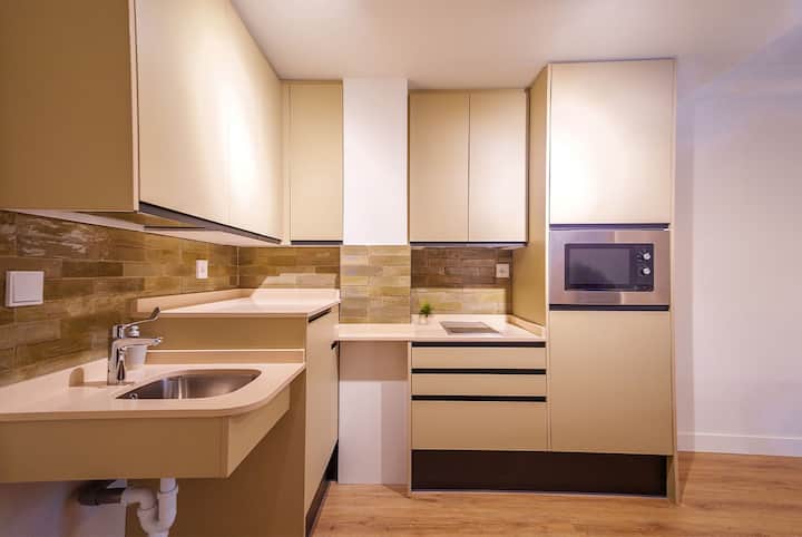Estudio Para 2 Con Cama Matrimonial En Valladolid - Valladolid, España