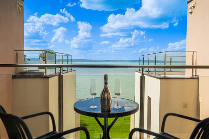 Myflat Casa Panorama Suite - Pool | Lake-view - Siófok