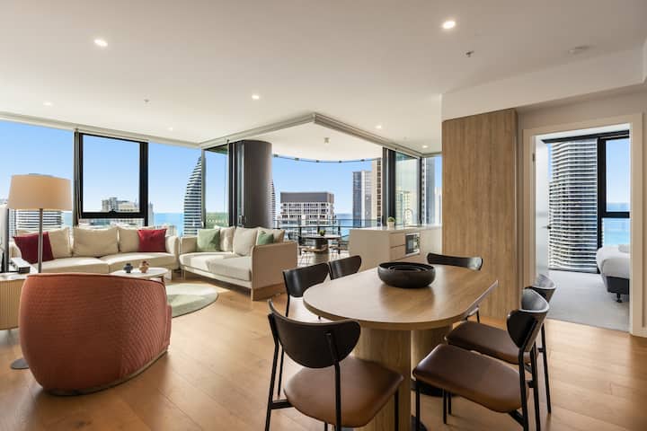 Luxury 3-bedroom Broadbeach Casino - Ocean Views - Broadbeach