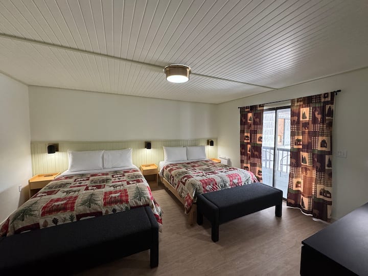 (Jqqqb) Non-smoking Two Bedroom Qqq Jacuzzi Suite - 개틀린버그