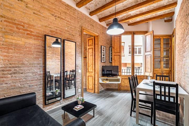 Sants-montjuïc | Balcony | Wi-fi | Washer | Tv - Barcelone