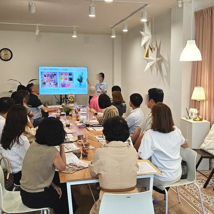 [대전역 5분] 웃음앳 감성 파티룸ㆍ회의실ㆍ대형 모임공간ㆍ30인 - Daejeon