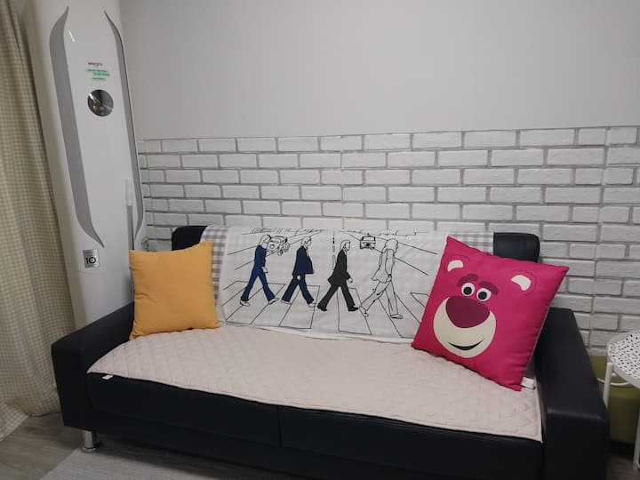 문*아파트22평*어울림누리도보3분* 원당역  도보7분*화정역    무료주차*넥플릭스 - 식사동