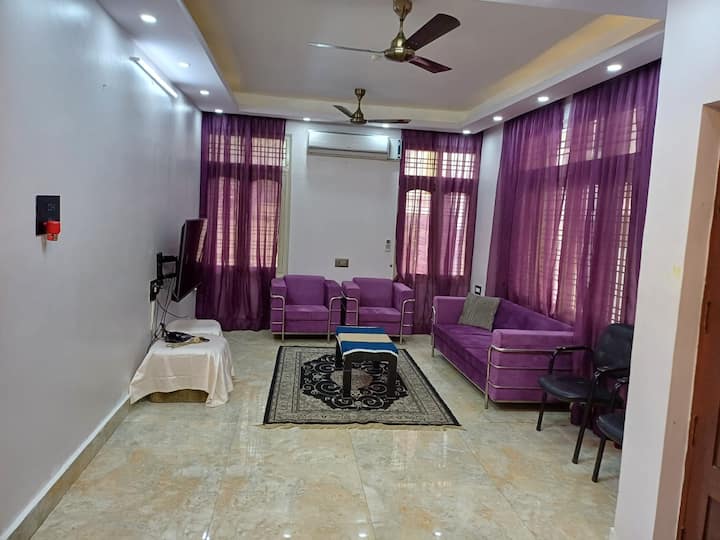 Jamesville: Smart Home, Loaded Kitchen & More! - Bangalore