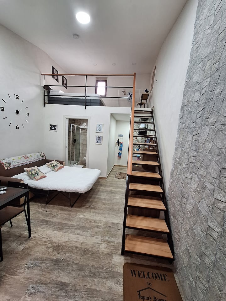 Tapia's Rooms One - Catania