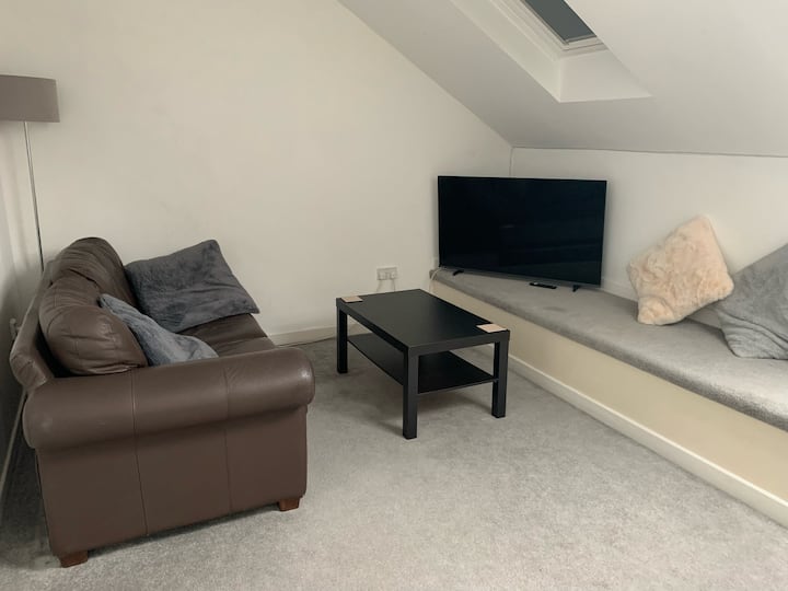 City Centre 2nd Floor Apartment - Worcester