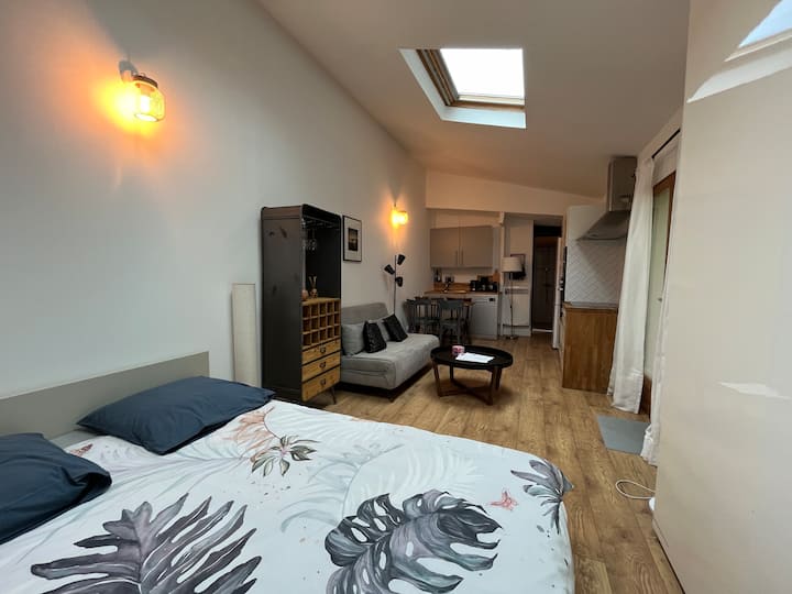 Studio Dans Un Jardin Privé (Bail Mobilité) - Meudon