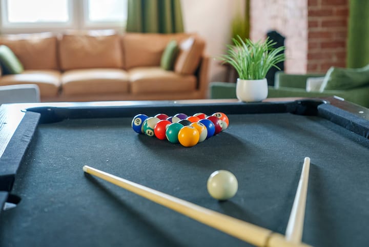 Cozy Escape W/ Hot Tub, Ideal For Family & Friends - Columbus, OH