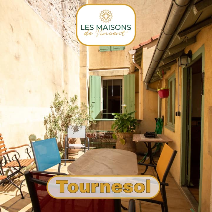Tournesol / Terrasse Aux Arènes - Arles