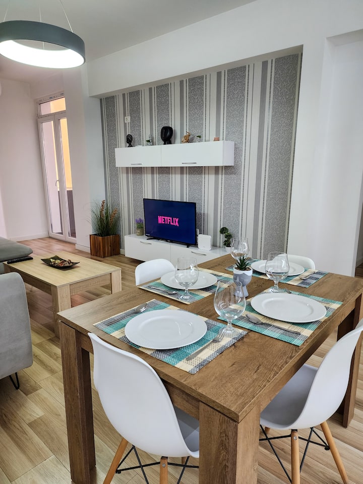 2e Apartment Myslym Shyri - Tirana