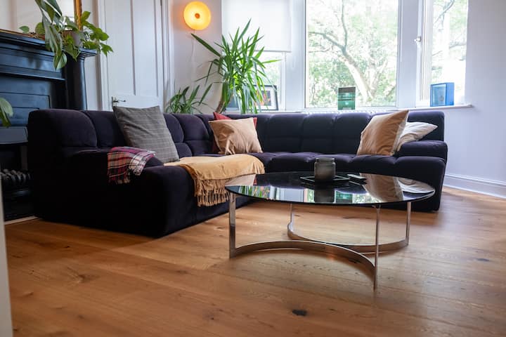 Spacious & Stylish Duplex Flat Glasgow City - Glasgow