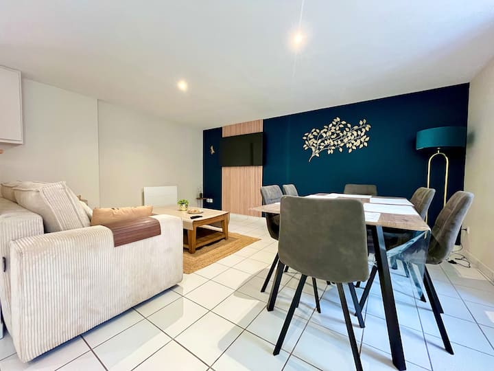 Lajoliemaison, Parking Privé, Centre-ville,wifi Tv - Angoulême
