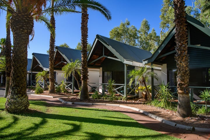 Quad Villa With Kitchenette - Alice Springs