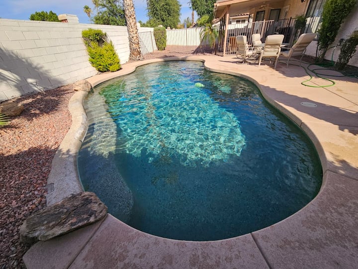 Gilbert Getaway/private Pool/3bed2bath*30days* - Gilbert, AZ