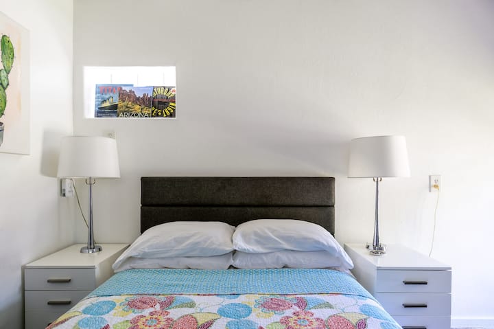 Baxter's Bungalow In Historic Fq Neighborhood - Phoenix, AZ