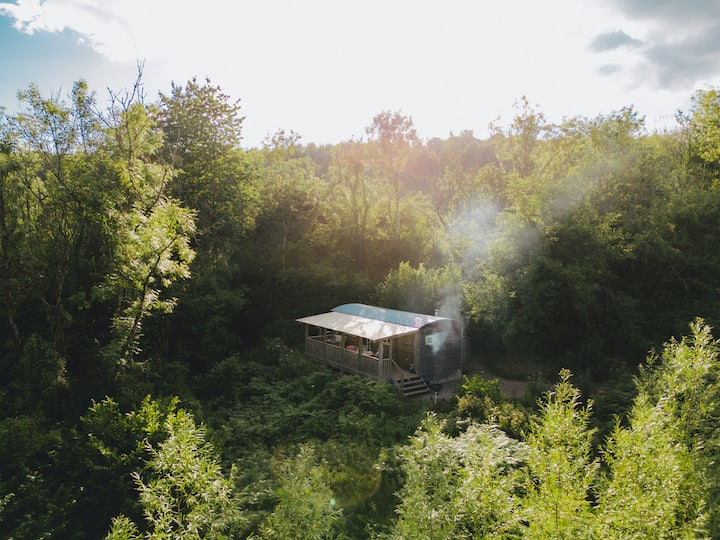 Coppice Cabin - Private Hot Tub & Panoramic Views - United Kingdom
