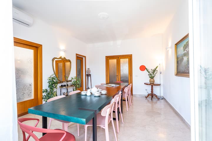 Bigfamilyflats-vatican&aurelio - 13 Ppl - Rome