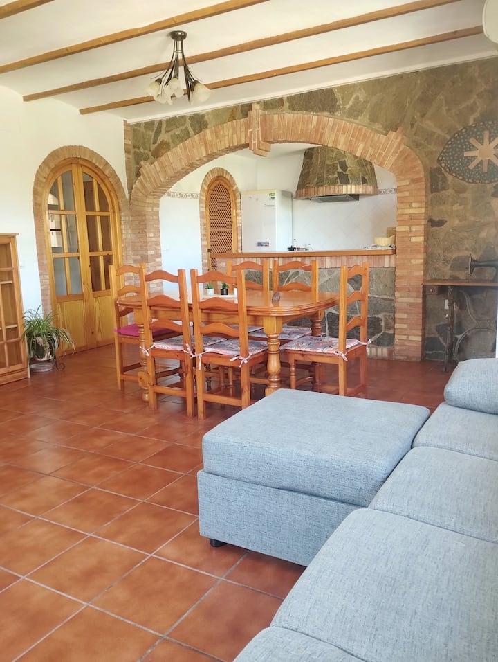 Alojamiento Rural
5 Camas
Altura - Segorbe