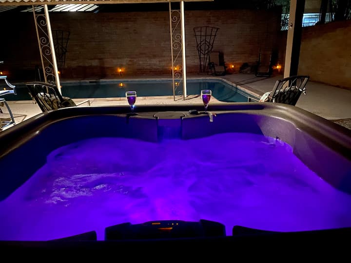 No Cleaning Fee Retreat W/jacuzzi/pool/fireplace - ツーソン, AZ