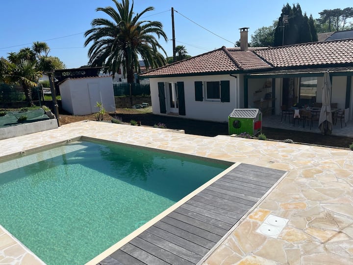 Maison Avec Piscine Et Jardin - Bayonne