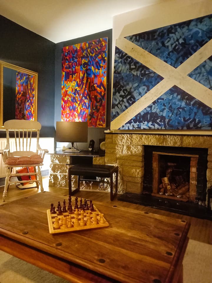 The Scottish Cave - Edinburgh