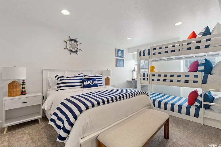 Modern 3br/3ba Free Kayaks-boat Parking- Fast Wifi - Bear Lake